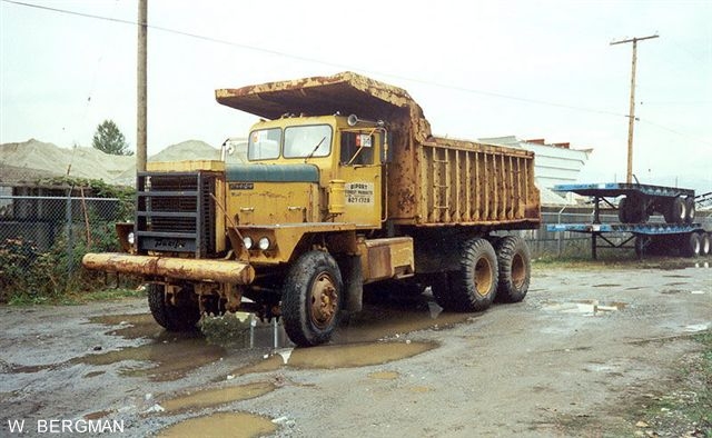 Pacific Truck Club.org - Pacific Photos - 1966 to 1970