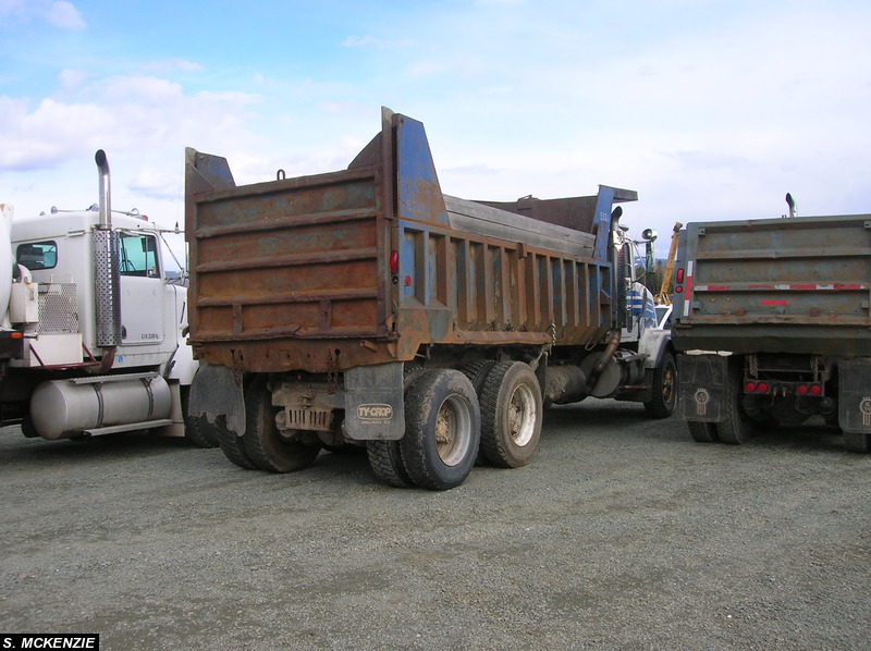 Pacific Truck Club.org - Pacific Photos - 1980